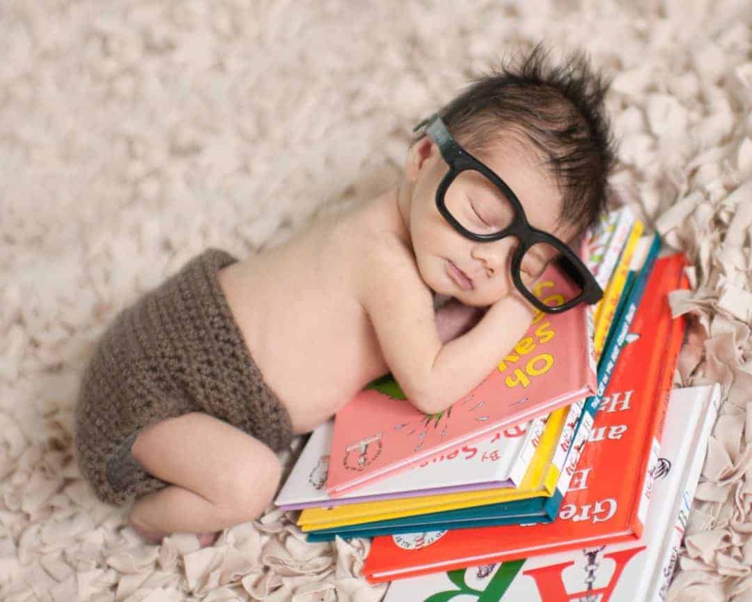 5 Simple Ways To Promote Early Literacy Because I Said So Baby