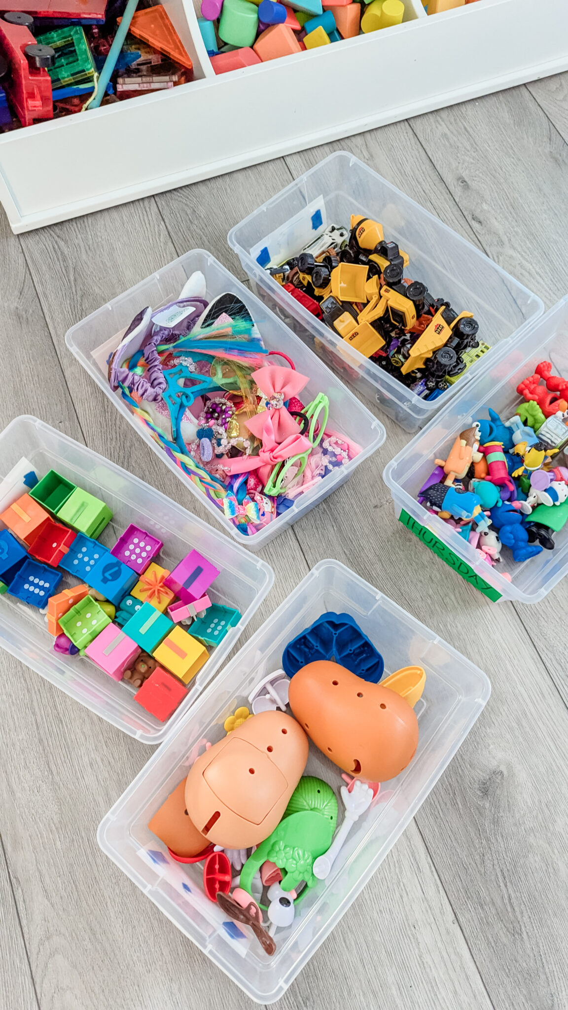 Ultimate Guide to Busy Bins for Toddlers & Preschoolers - Because I ...